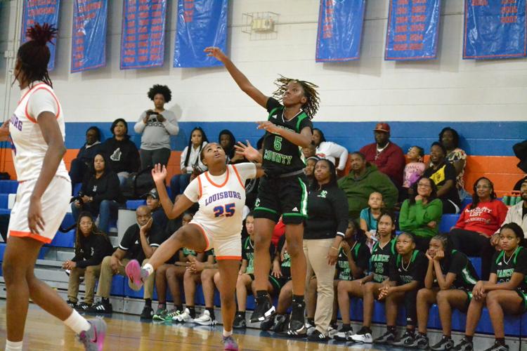 Lady Vipers extend undefeated streak to 6-0 | Archives ...
