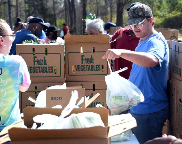 Serving one another | News | hendersondispatch.com