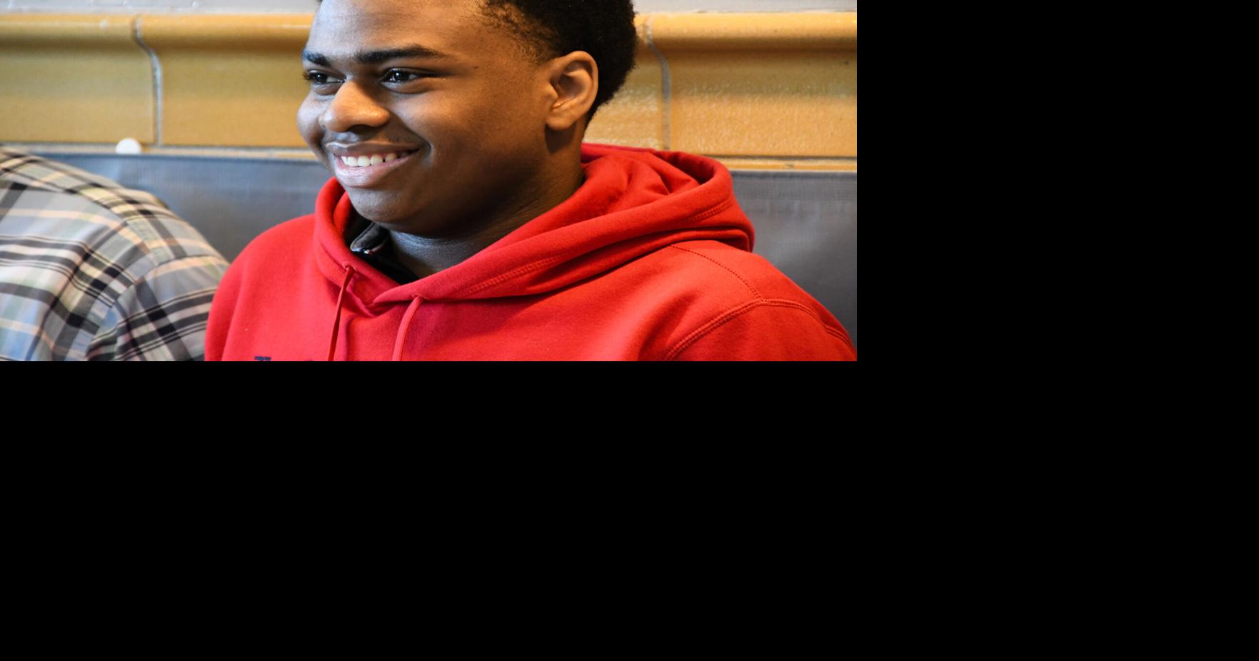Derrick Foster a 'model student' for V3A | Archives | hendersondispatch.com