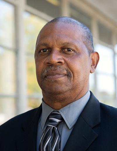 OXFORD TOWN COMMISSIONER: Kenneth W. Moss | Archives ...