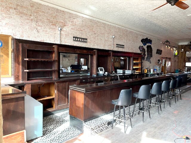 River Bottom bar to reopen Saturday | Business | hendersonindependentnews.com