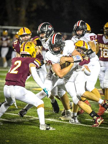 FOOTBALL: Tigers fall 28-14 to Jordan Hubmen in section opener | BELLE ...
