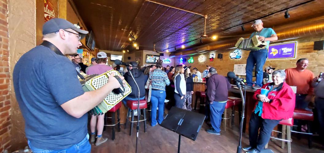 Parker family fundraiser draws a crowd | | hendersonindependentnews.com