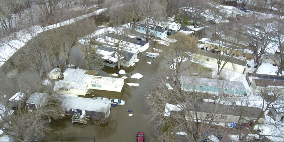 Area Hunkers Down for Flooding | News | hendersonindependentnews.com