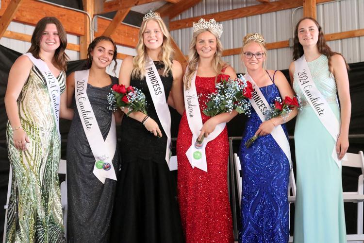 Koreyann Straub crowned first Miss Le Sueur-Henderson | Community ...