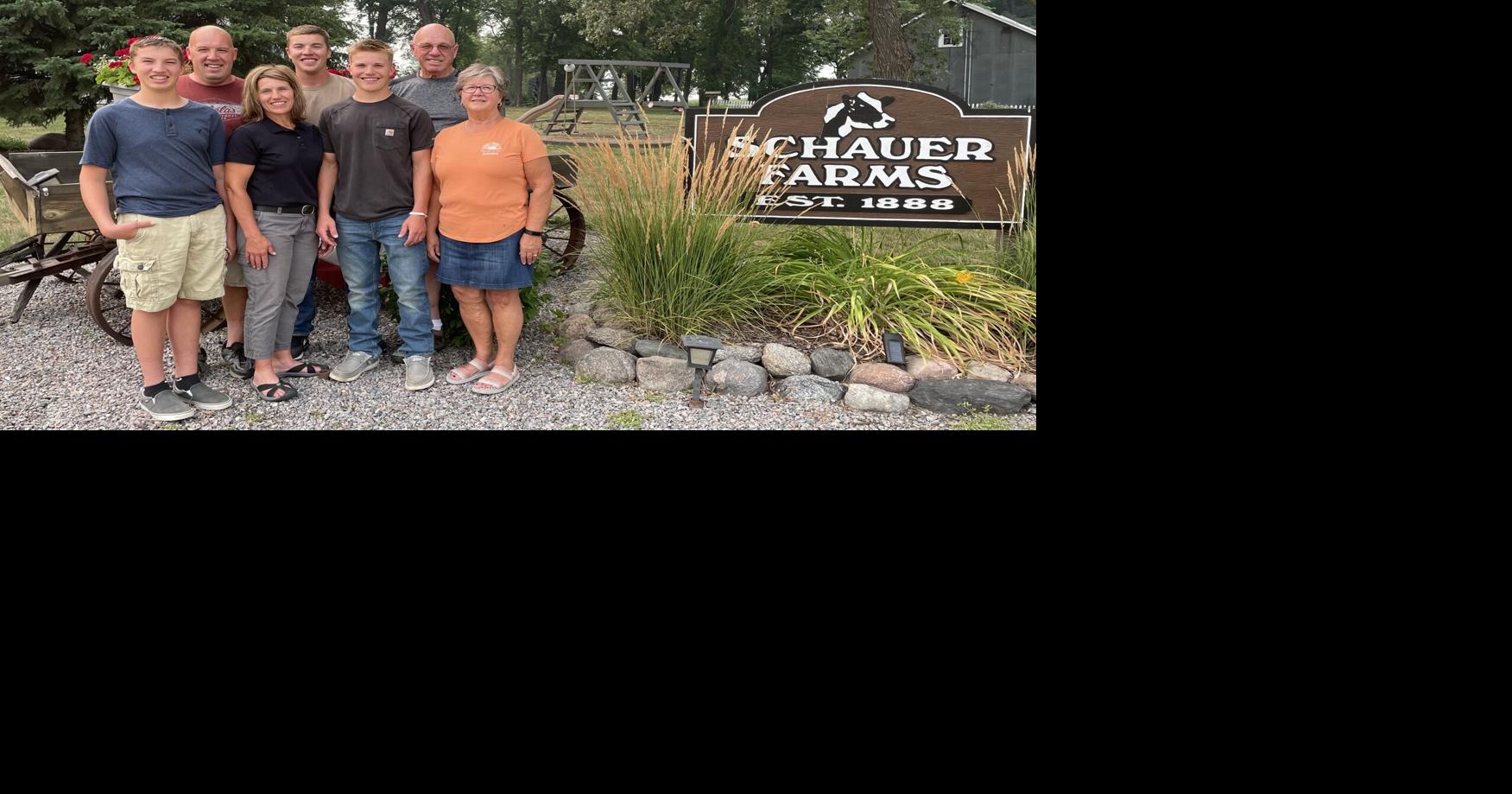 Schauer Family Recognized as a 2021 ‘U of M Farm Family’ | News ...