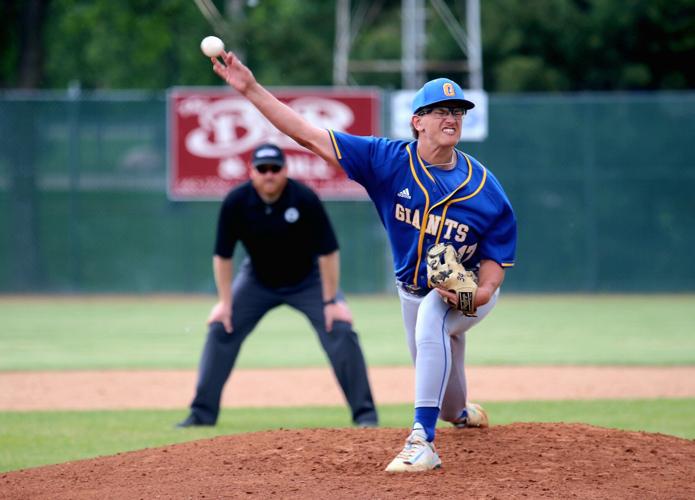 BASEBALL: Giants pull off close single-run wins against TCU, Sibley ...