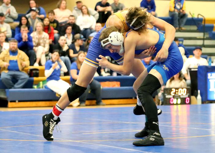 Giants open season with two dual match wins | HENDERSON SPORTS ...