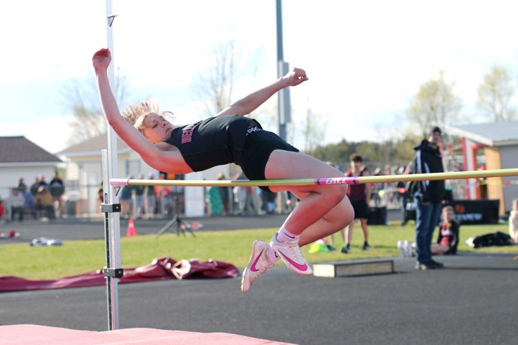 Austin Kehr wins 400, high jump at Lakeville | BELLE PLAINE ...