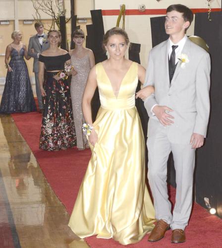 BPHS Students Celebrate Prom at the New Belle's Event Center | News ...