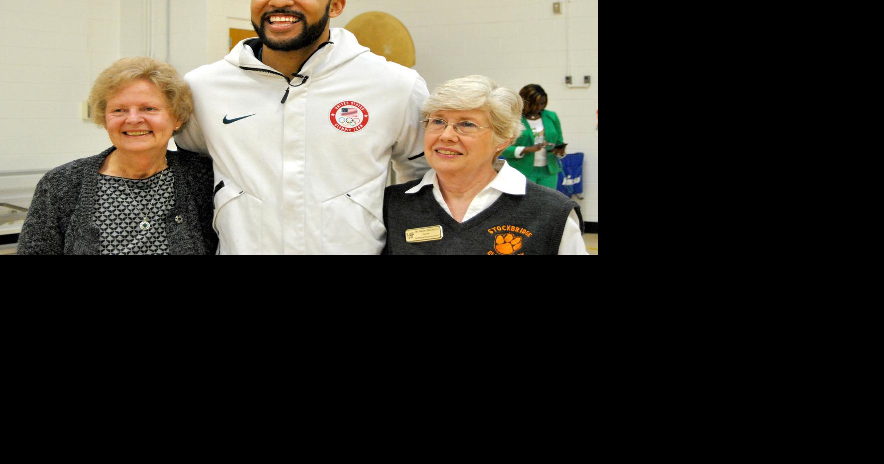 Olympic Bobsledder Chris Kinney visits Stockbridge Elementary School ...