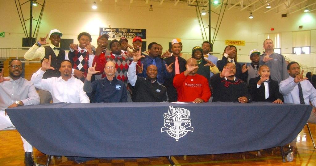 Preston Williams, Montrell Custis highlight large Lovejoy signing class ...
