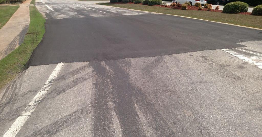 Neighborhood angered at bad paving job from county | News | henryherald.com