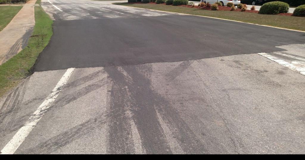 Neighborhood angered at bad paving job from county | News | henryherald.com