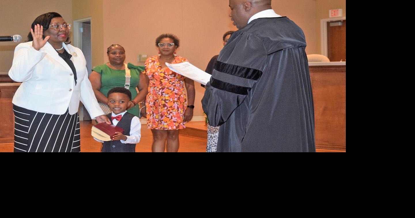 Robinson sworn in as new Henry County District II Commissioner | News ...