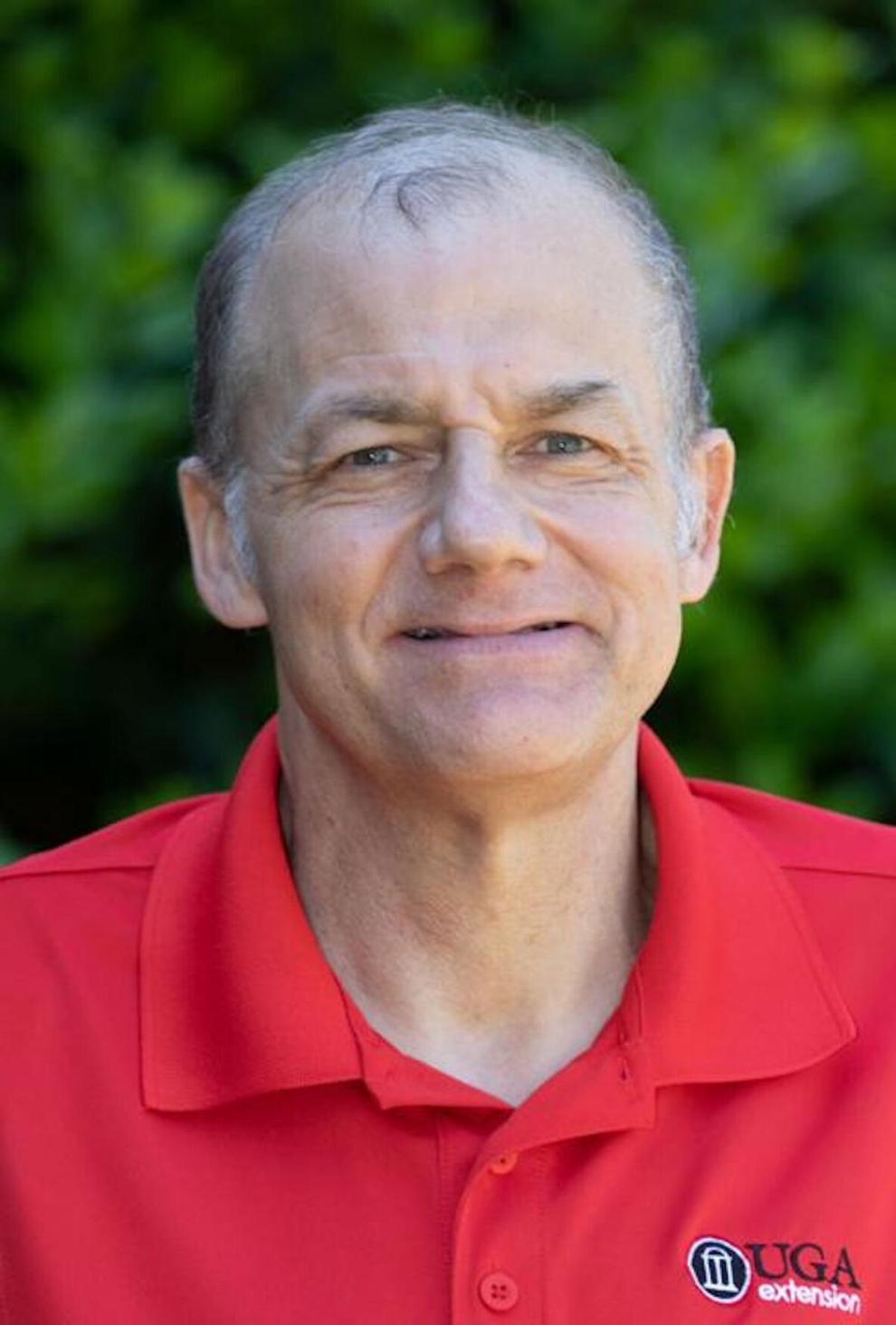 TIMOTHY DALY: Avoid planting invasive plants | Features | henryherald.com