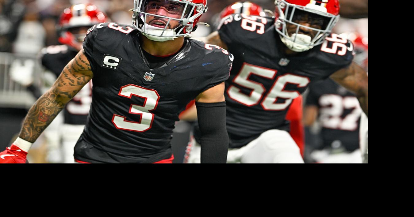 PHOTOS: Atlanta Falcons vs. Los Angeles Rams | Henry Herald Photo ...