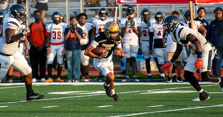 PHOTOS: Mundy's Mill at McDonough Football | Henry Herald Photo ...