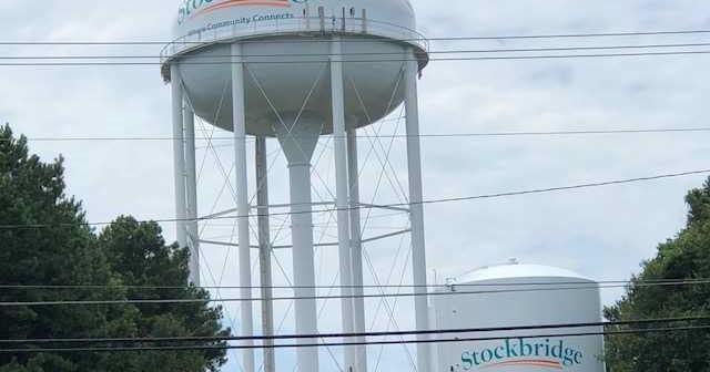 Stockbridge adds new logo to water towers | News | henryherald.com