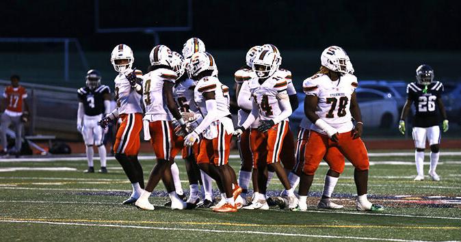 PHOTOS: Stockbridge at Luella Football | Henry Herald Photo Slideshows ...