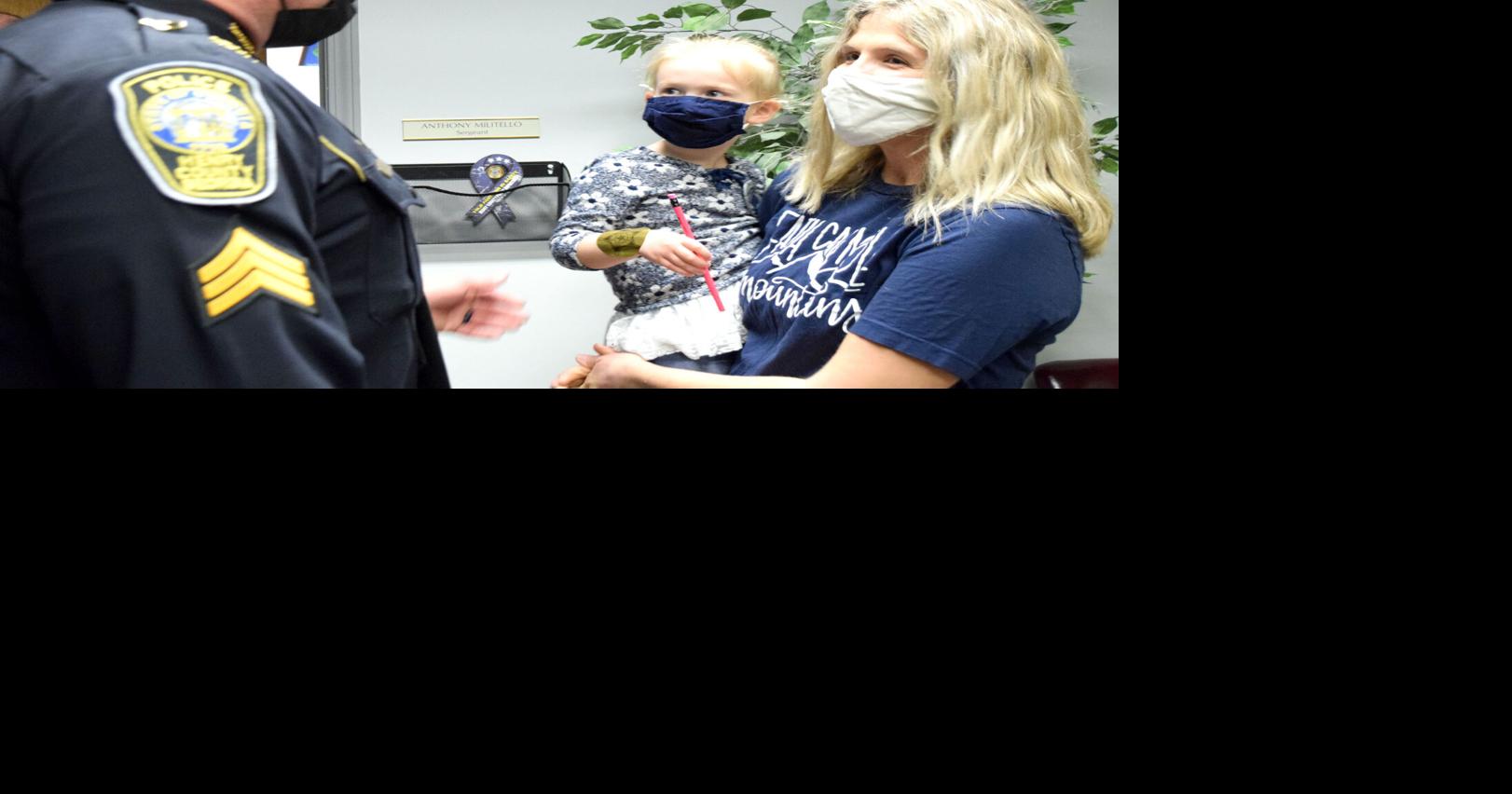 Henry police officer earns Lifesaving Medal Award after saving a ...