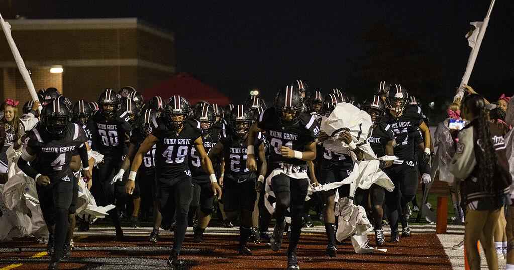 PHOTOS: Locust Grove at Union Grove Football | Henry Herald Photo ...