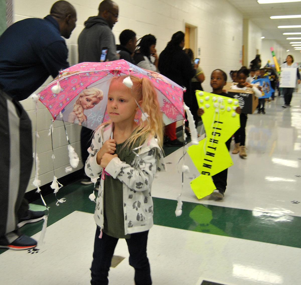Vocabulary Parade encourages love of reading | Features | henryherald.com