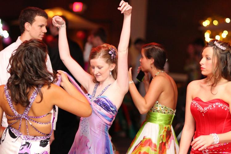 Gallery: Hurricane High School Prom | Photos News | herald-dispatch.com