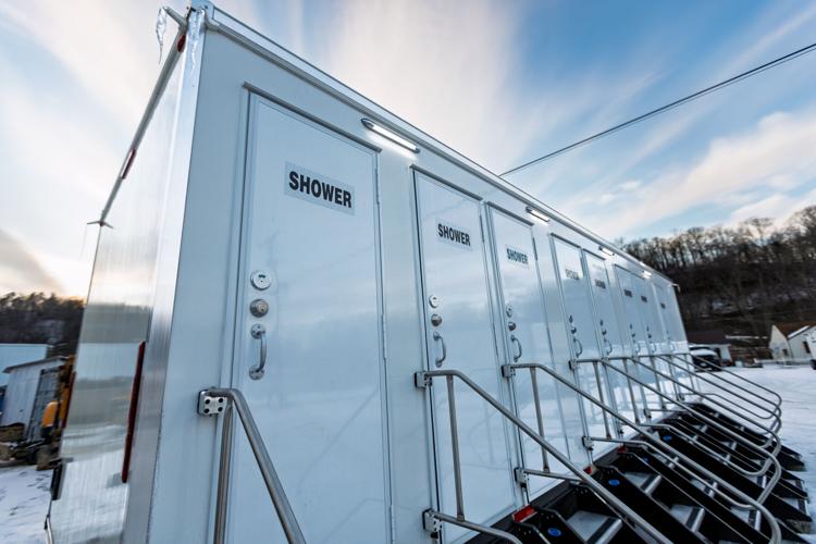 'Making it work:' Two weeks into water ban, Wayne residents wait for ...