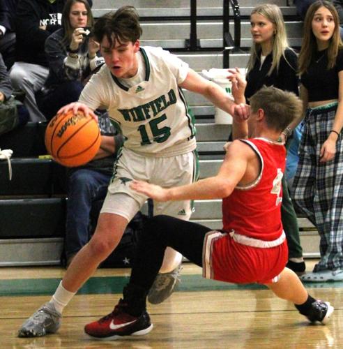 Middle school basketball action | Putnam News | herald-dispatch.com