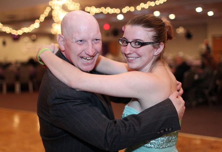 Gallery: Almost Paradise Prom | Photos News | herald-dispatch.com