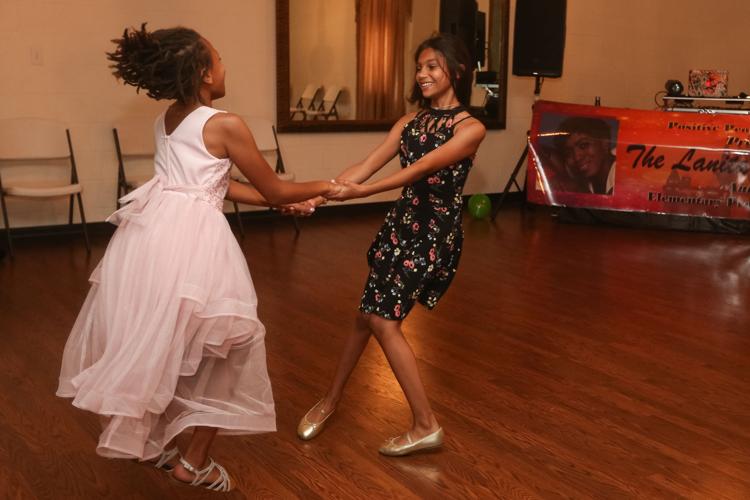 Kids hit the dance floor for elementary prom | News | herald-dispatch.com