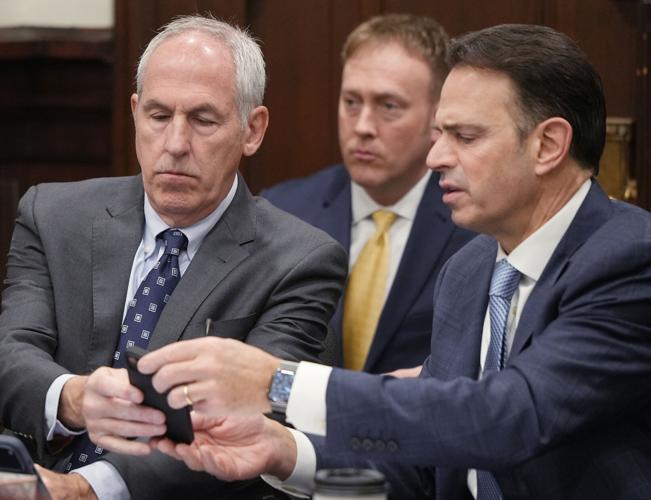 Jury can't reach verdict in corruption trial of 2 ex-FirstEnergy ...