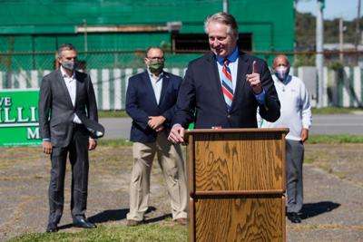 Editorial: Williams has earned another term as Huntington mayor ...