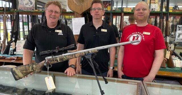 Dunlap's Gun & Pawn celebrates 40 years | Putnam News | herald-dispatch.com
