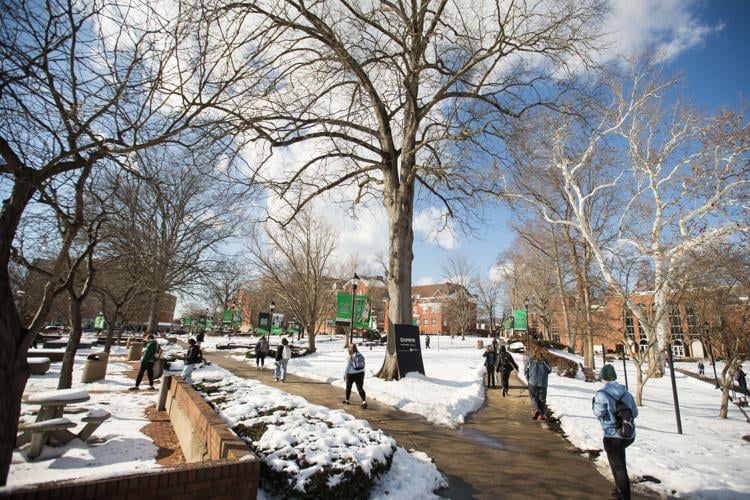 Returning Marshall students greeted with snow, frigid temps | News ...