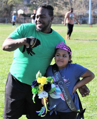 Dunbar's Commode Bowl is a Thanksgiving tradition | Putnam News ...