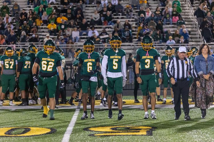 Prep football: Huntington sets tone on first play in handling SC | High ...