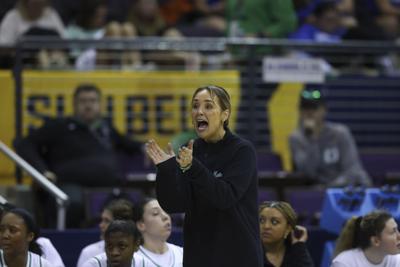 Tim Stephens: Herd's coach Caldwell reminiscent of Parrish | Sports ...