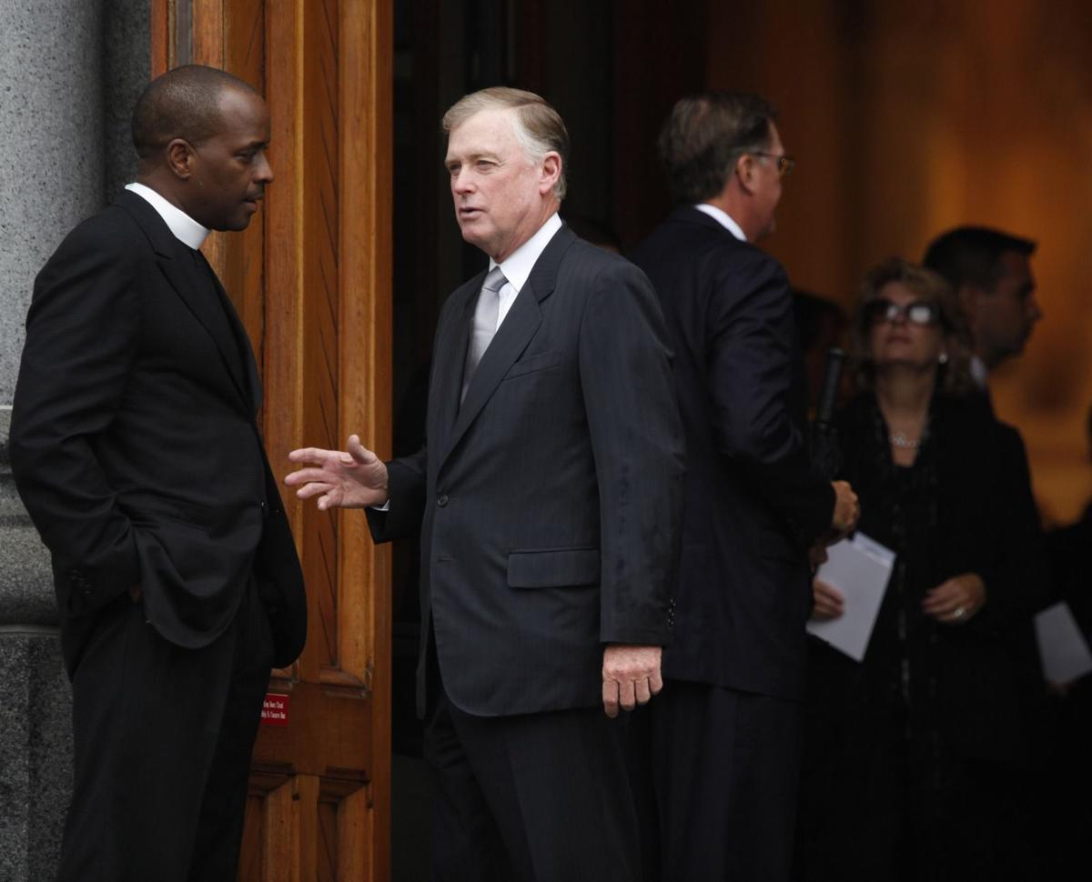 Gallery: Sen. Edward Kennedy's funeral services | Photo Galleries ...