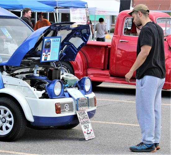 Cops & Rodders host first car show of season | Putnam News | herald ...