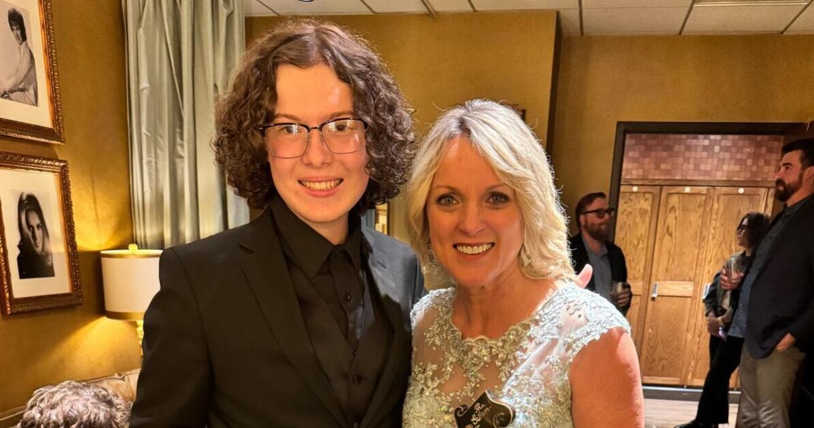 Young banjo player makes Grand Ole Opry debut | Features/Entertainment ...