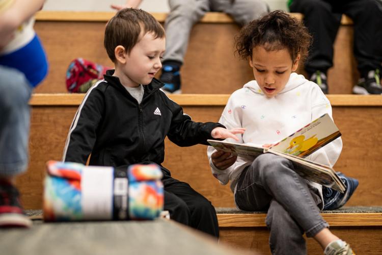 Highlawn Elementary hosts annual Snuggle and Read event | News | herald ...