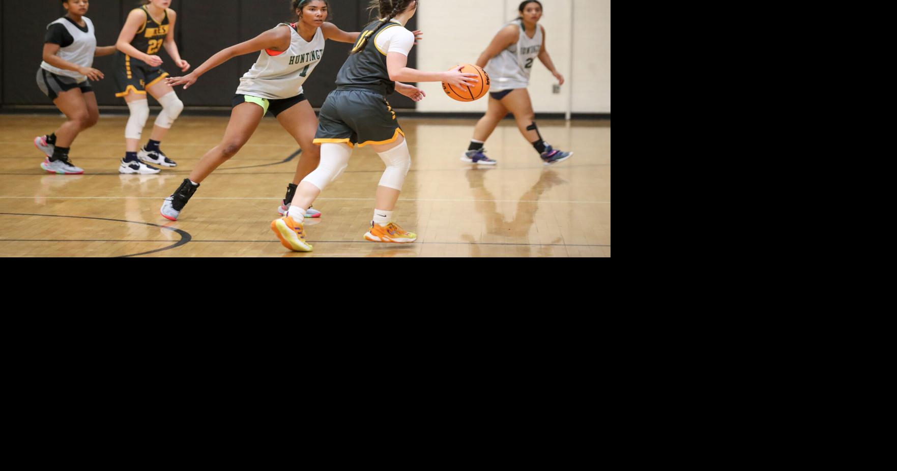 Photos: Nitro Lady Wildcats Summer Hoops Shootout | Multimedia | herald ...