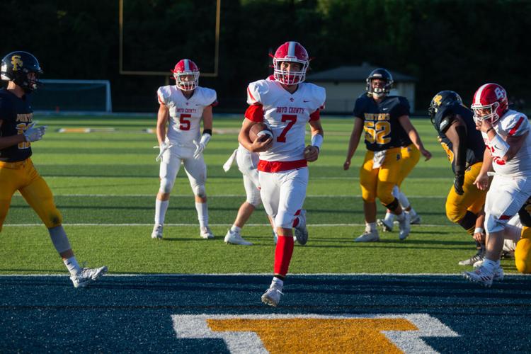 Prep football: Strader, Holbrook, Sammons bring strong QB play to ...