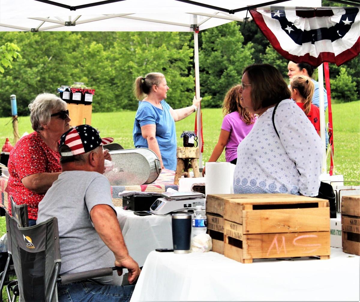 Farmers Market is in full summer swing | Putnam News | herald-dispatch.com
