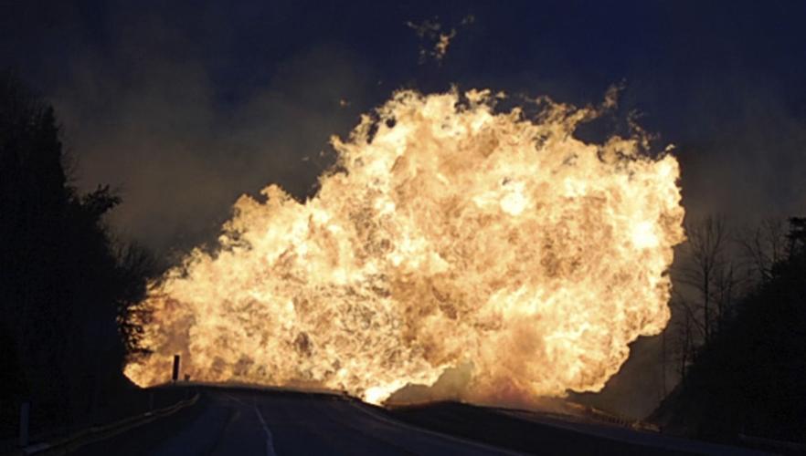 Gallery: Gas line explosion in Sissonville, W.Va. | Photos News ...