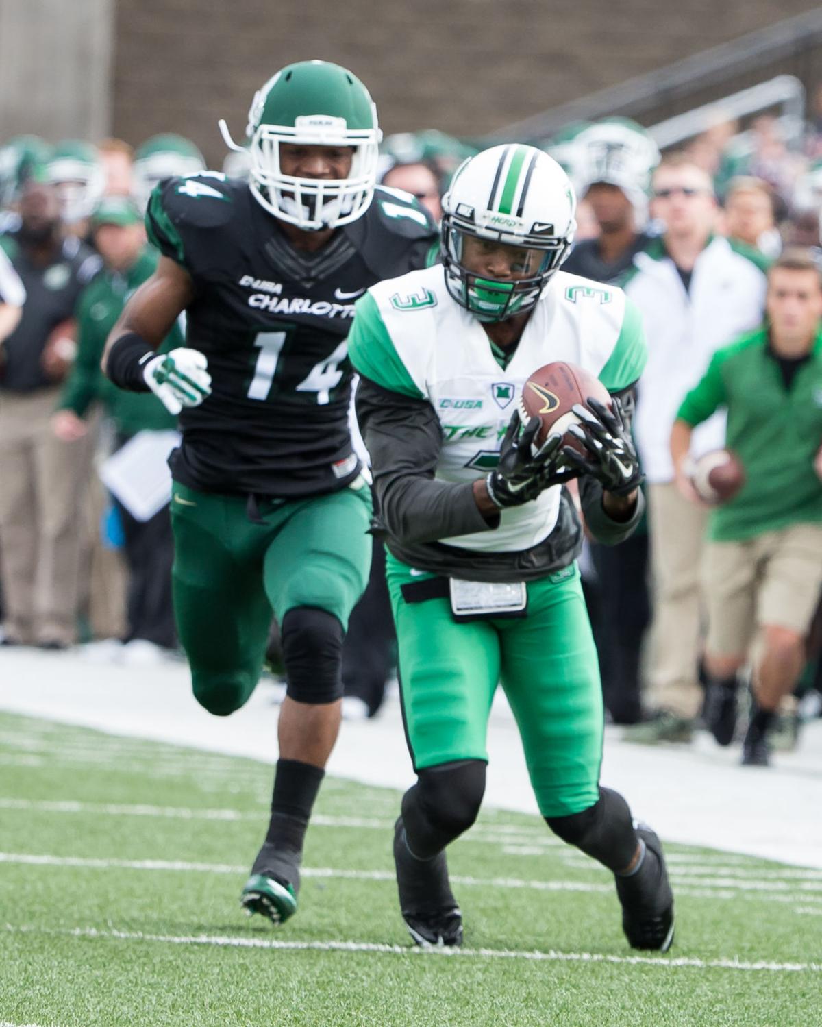 Photos: Marshall defeats Charlotte, 34-10 | Multimedia | herald ...