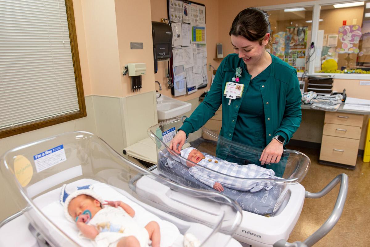 Cabell Huntington Hospital celebrates Easter with photo op for babies ...