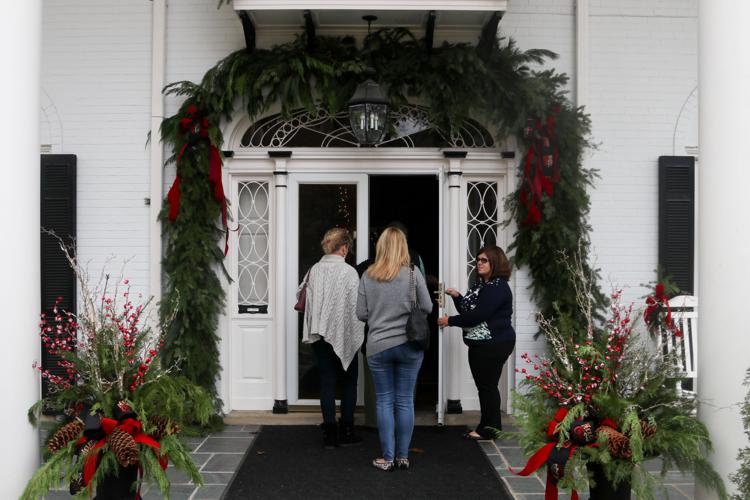 Photos: Holiday Candlelight House Tour | Photo Galleries | herald ...